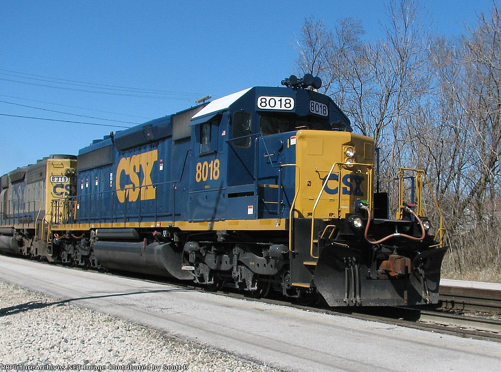 CSX 8018 Broad side Q388